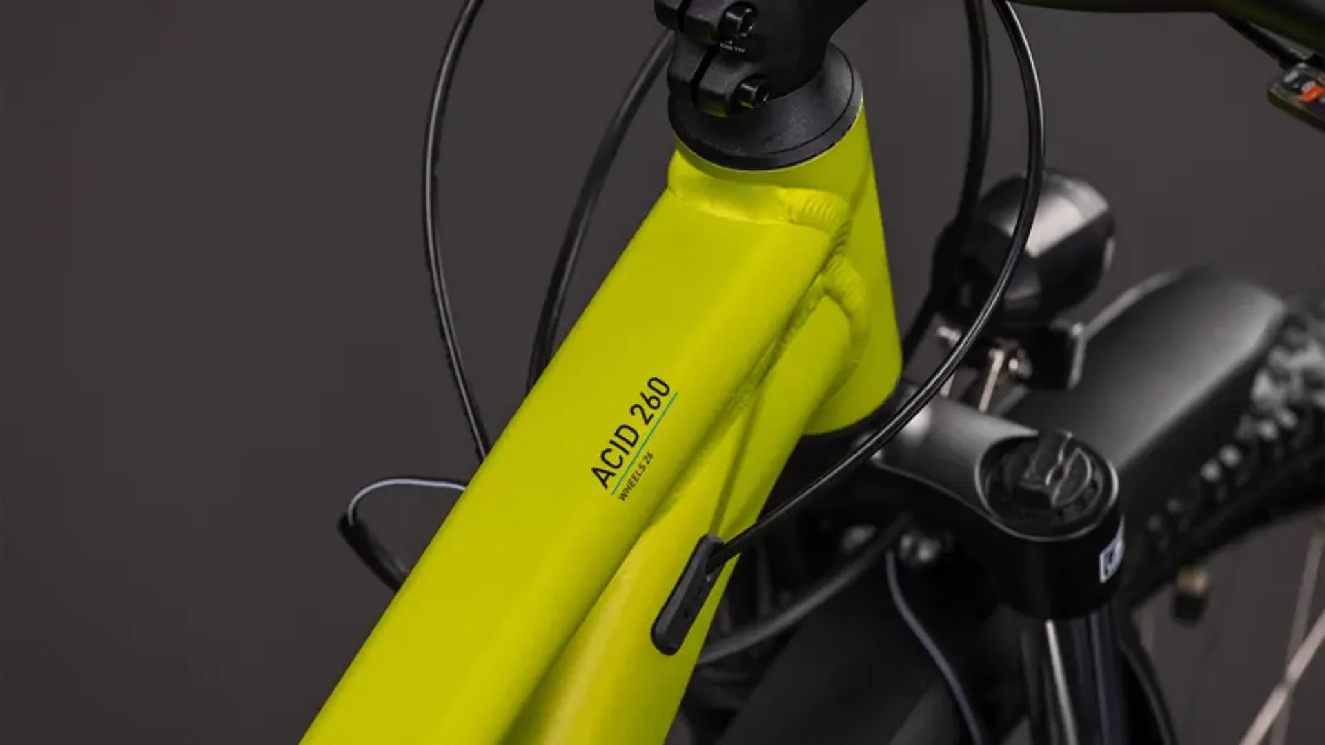 Cube Acid 260 Disc FE Kids Bike in Lizard/Blue